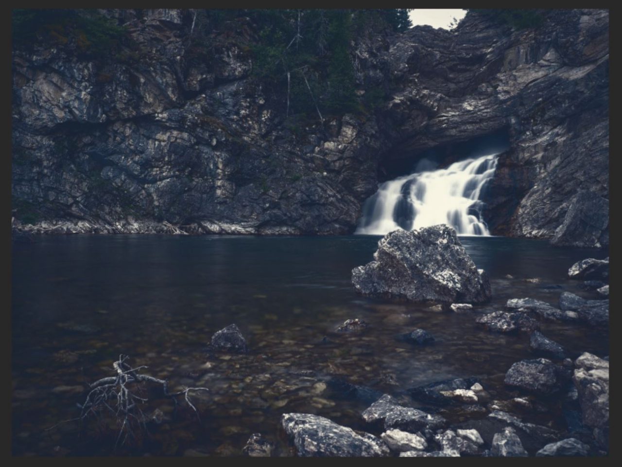 Make Dramatic Blue Shadows in Photoshop - Shutter...Evolve